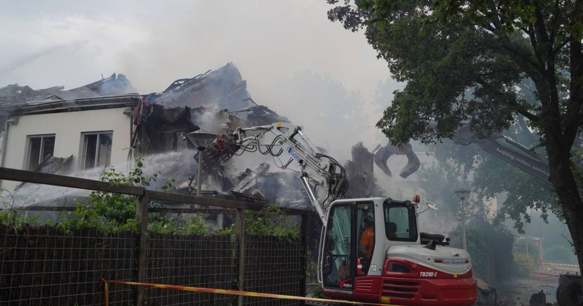 Bewoners 24 woningen kunnen niet terug na grote brand Arnhem - Omroep ...
