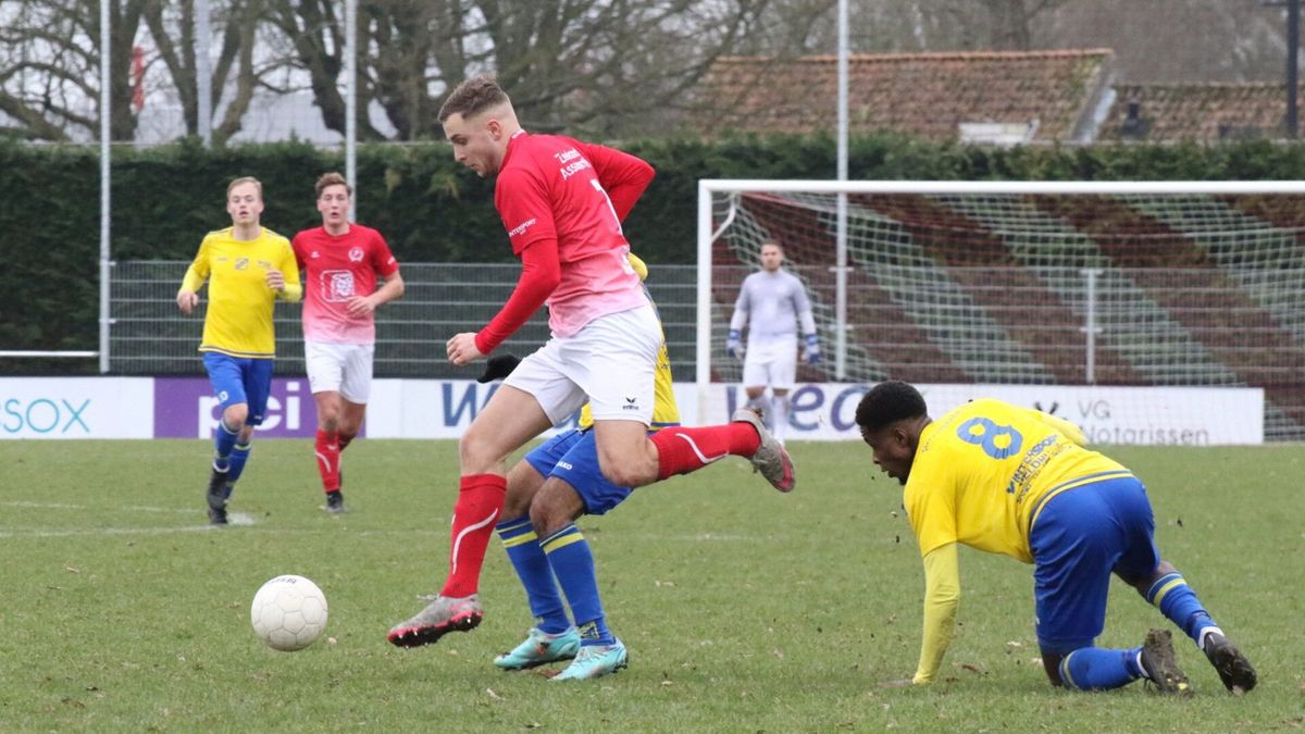 GOES geeft in hectische slotfase overwinning uit handen - Omroep Zeeland