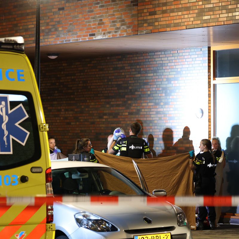 Man overleden na schietpartij in Den Haag, dader nog spoorloos - Omroep West