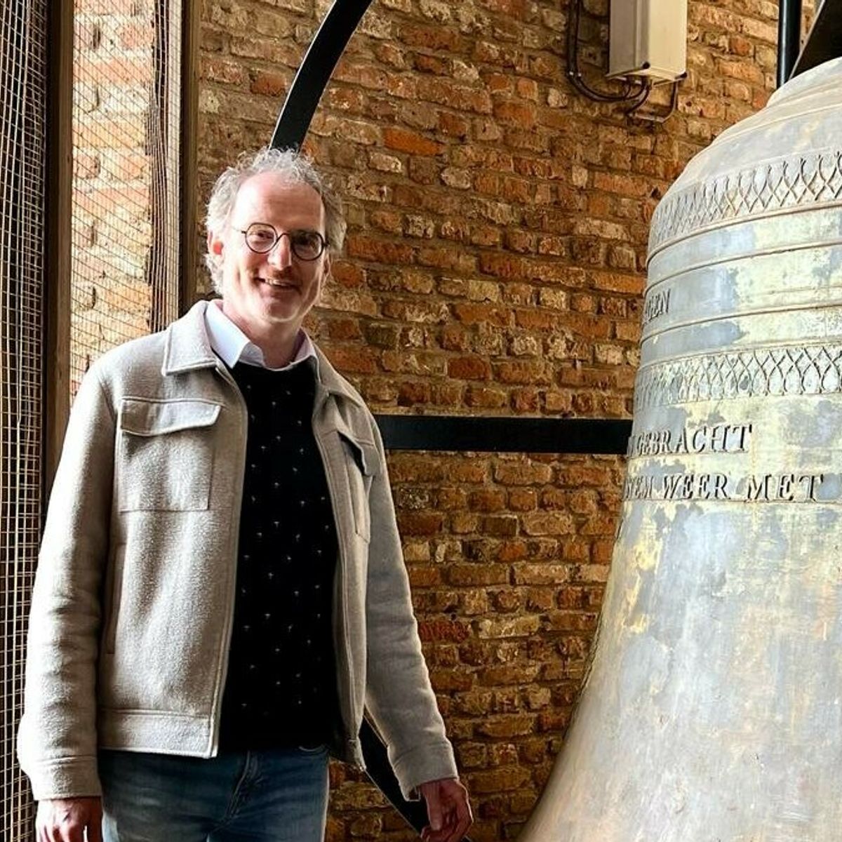 Van kerktoren naar klaslokaal: Zeeuwse beiaardiers willen mini-carillon ...