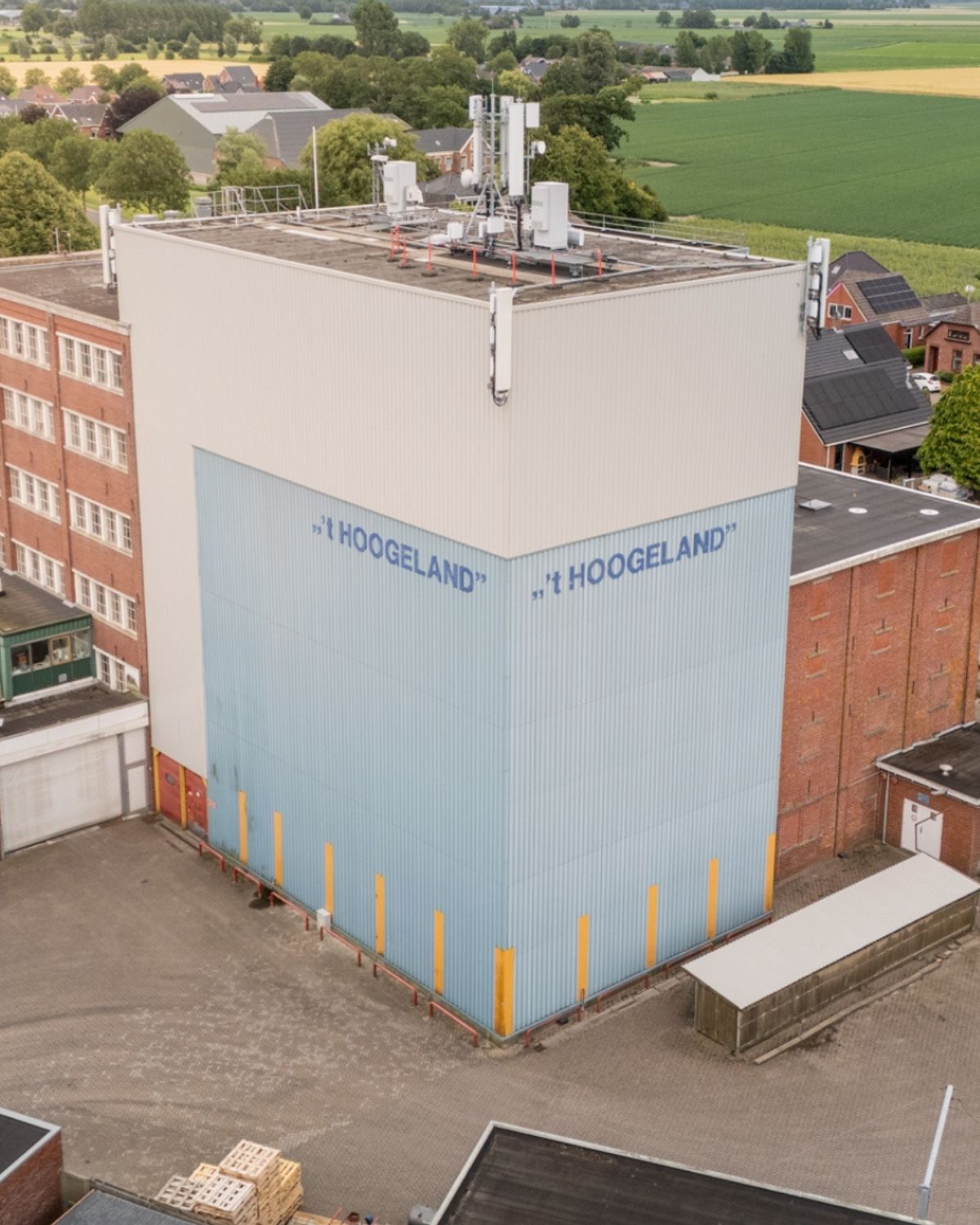 Na bijna tachtig jaar valt het doek voor meelfabriek in Uithuizermeeden ...