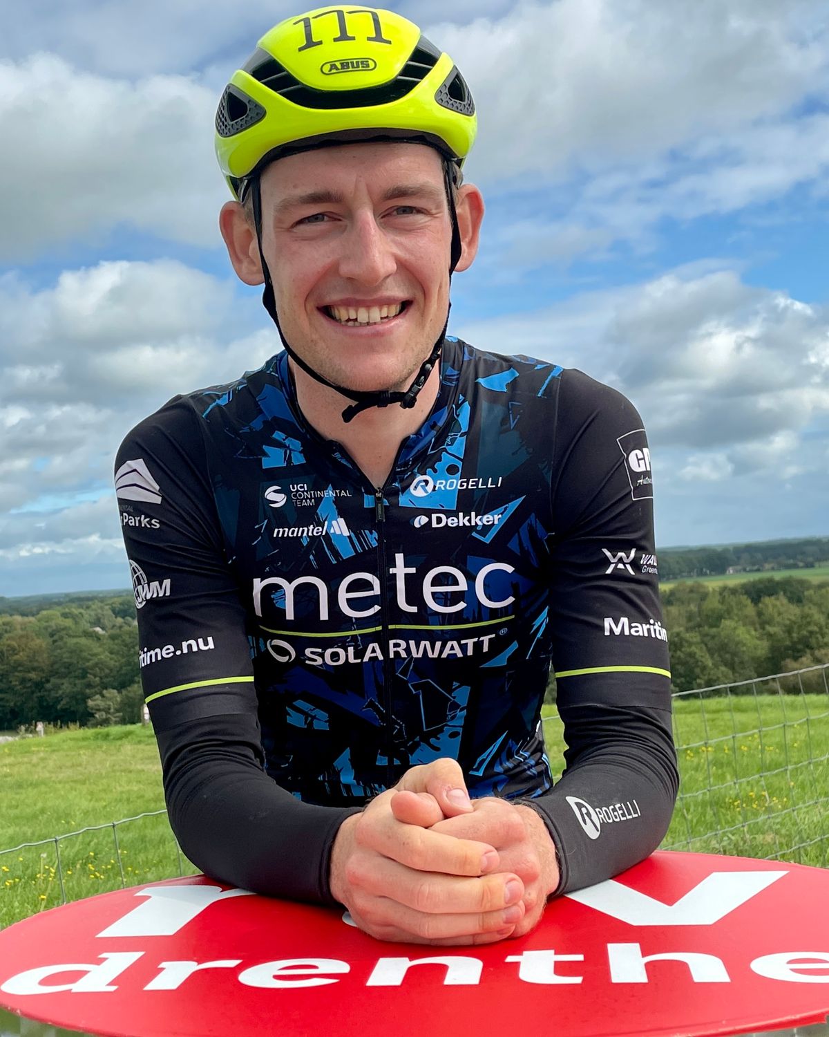 Axel van der Tuuk wint vierde etappe Olympia's Tour - RTV Drenthe