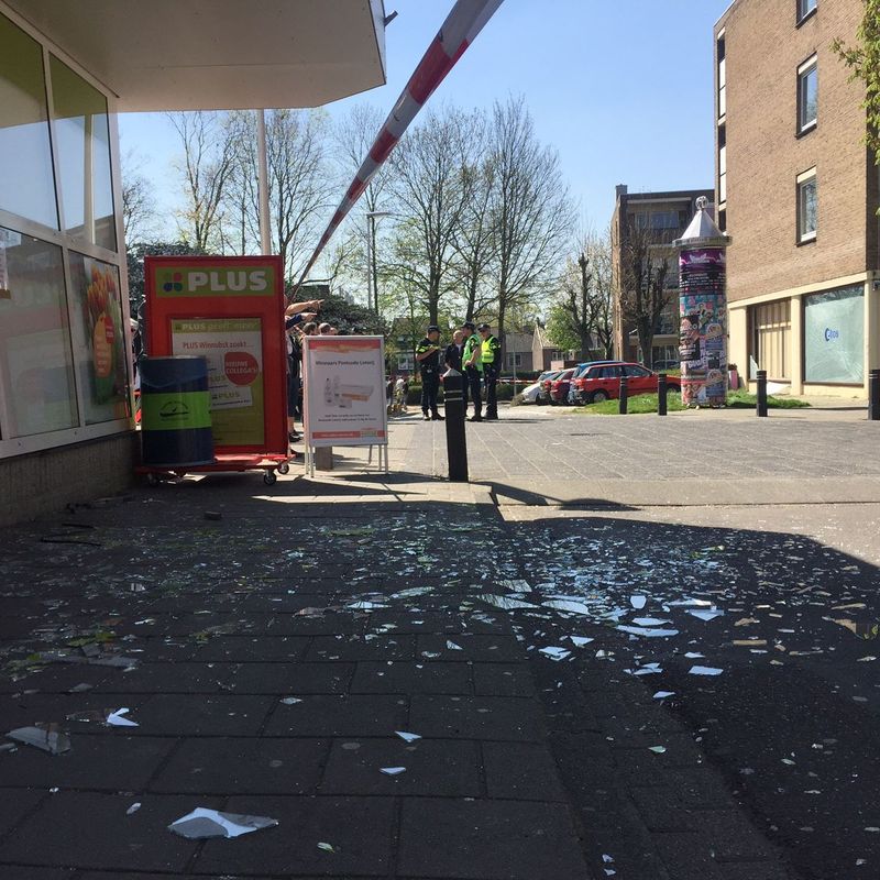 Supermarkt na explosie Heerlen tot woensdag gesloten - L1 Nieuws