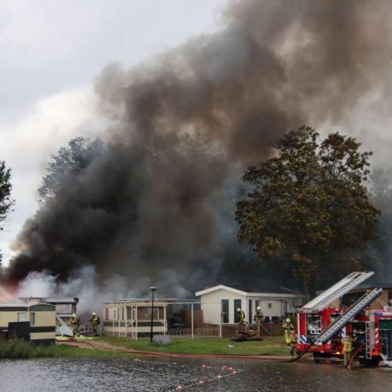 Doden bij ongeval • uitslaande brand - Omroep Gelderland