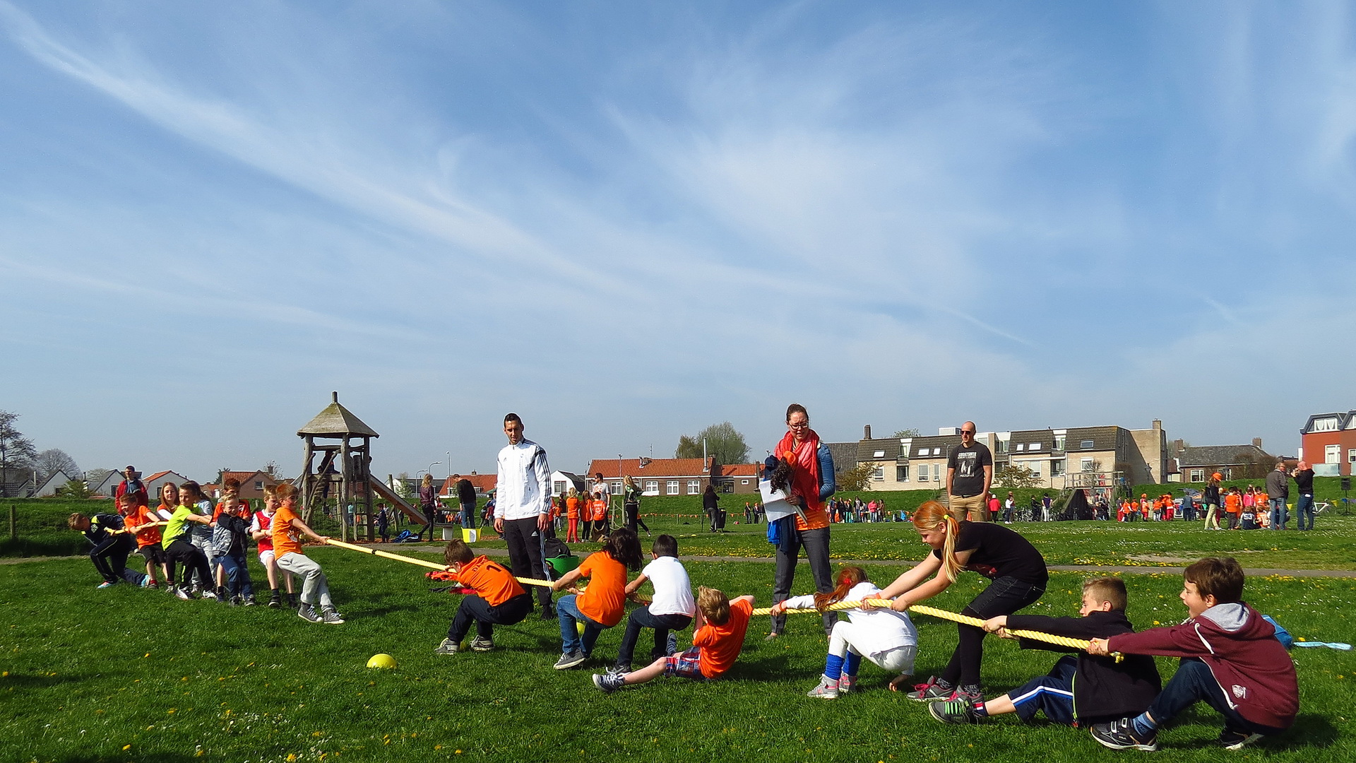 Goedemorgen! Koningsspelen binnen, nieuwe raad Zanddijk en Marathon ...