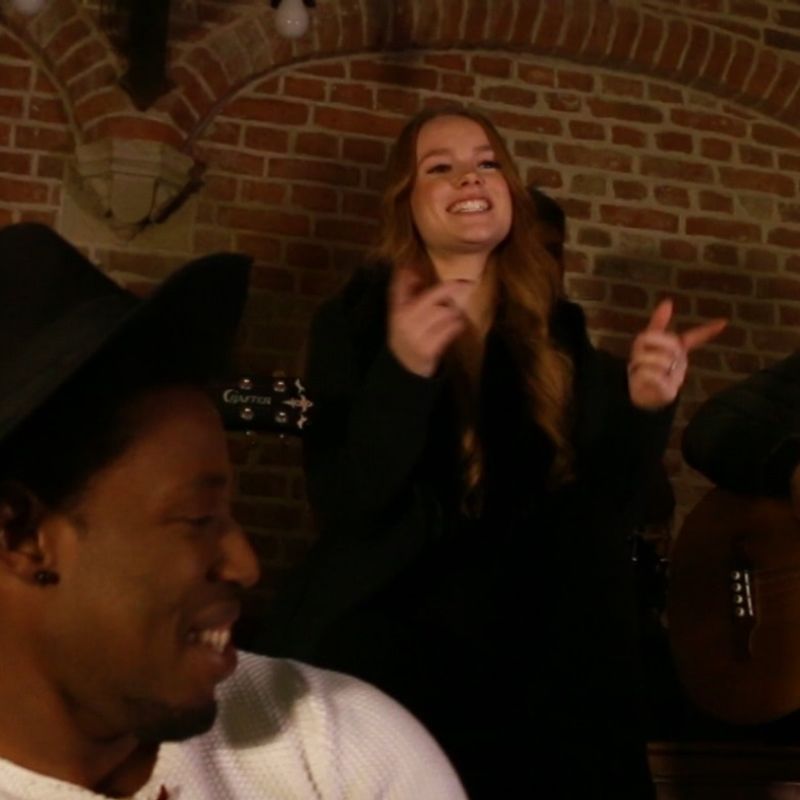 Isabel Provoost maakt hiphop-uitstapje met De Hobbyisten - Omroep Zeeland