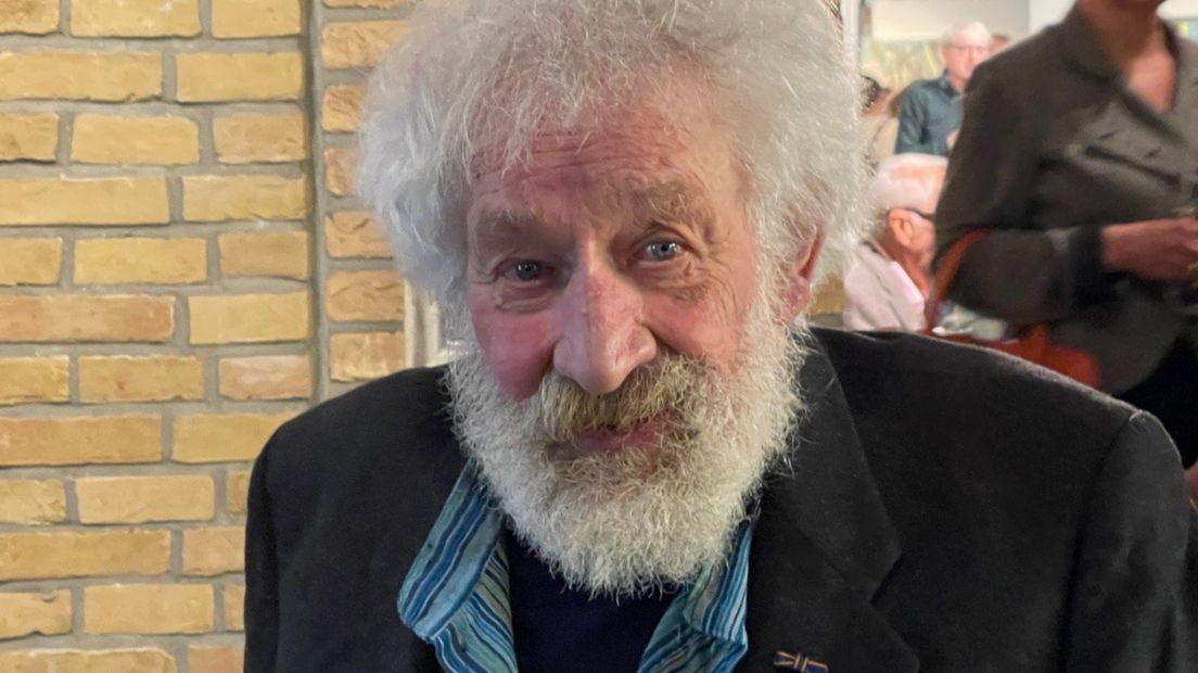 Tachtig kaarsjes uitgeblazen bij start expositie ‘Matthijs Röling en ...