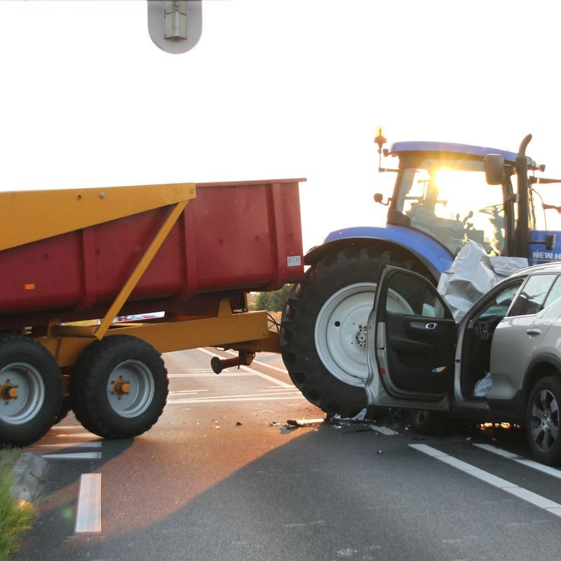 N35 in beide richtingen dicht na ongeval bij Wierden - Oost