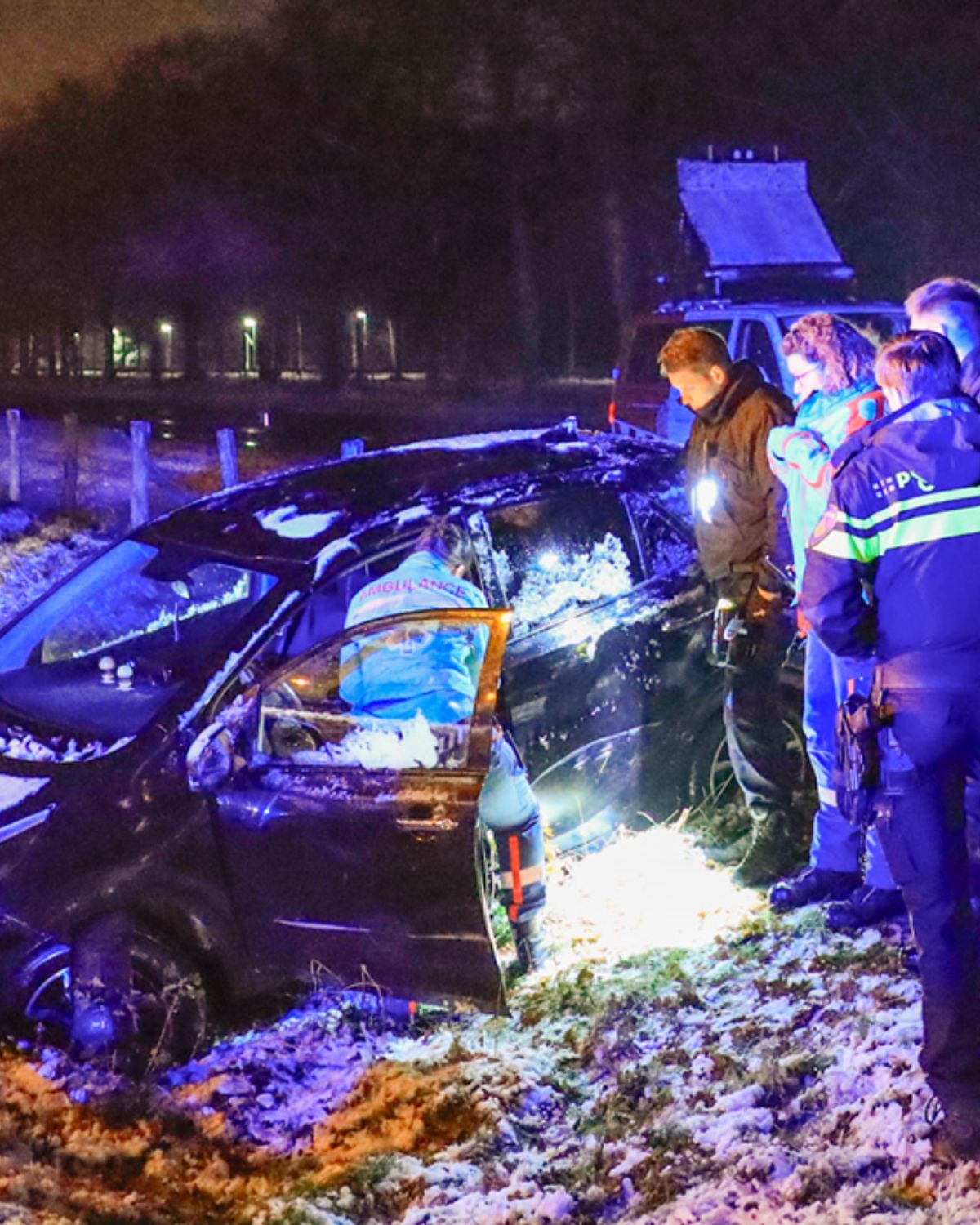 Code geel na nachtelijke sneeuwbuien: meerdere ongelukken door gladheid - RTV Utrecht
