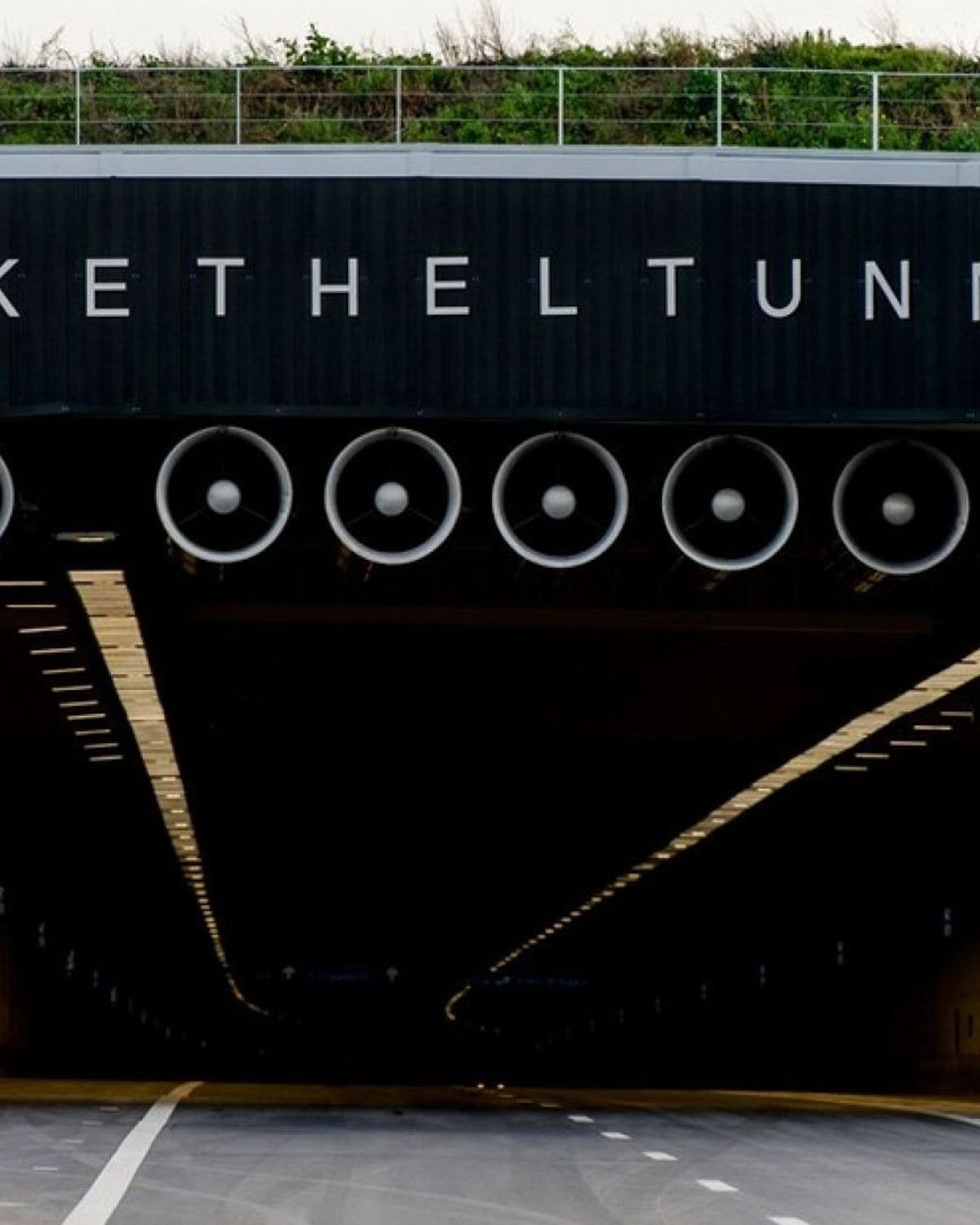 Deel van A4 afgesloten vanwege werkzaamheden aan tunnel - Omroep West