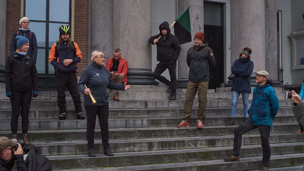 Op de fiets naar Den Haag voor het klimaat - Omrop Fryslân