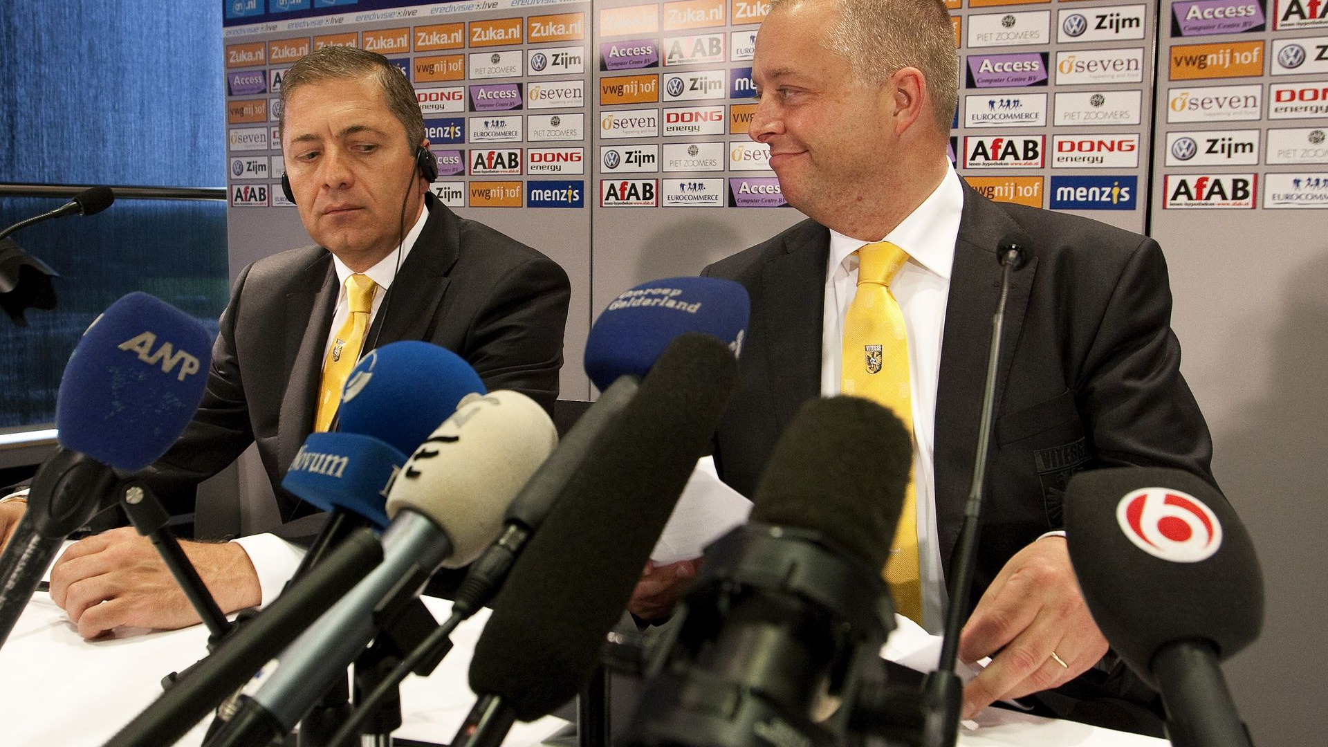 Maasbert Schouten wil Vitesse overnemen, maar stelt wel eisen - Omroep ...