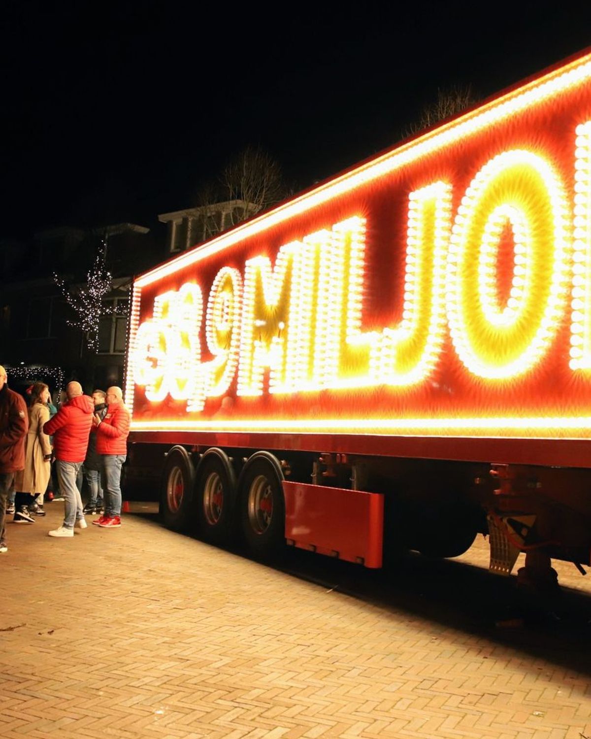 Geld gaat rollen in Geldermalsen: 'Ik moet het nog zien' - Omroep ...