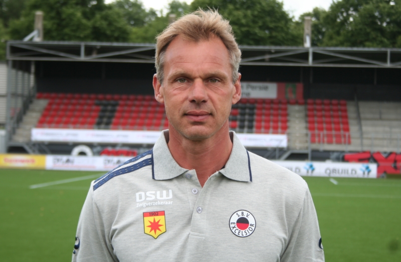 Rob van Dijk per direct keeperstrainer bij Feyenoord Academy - Rijnmond