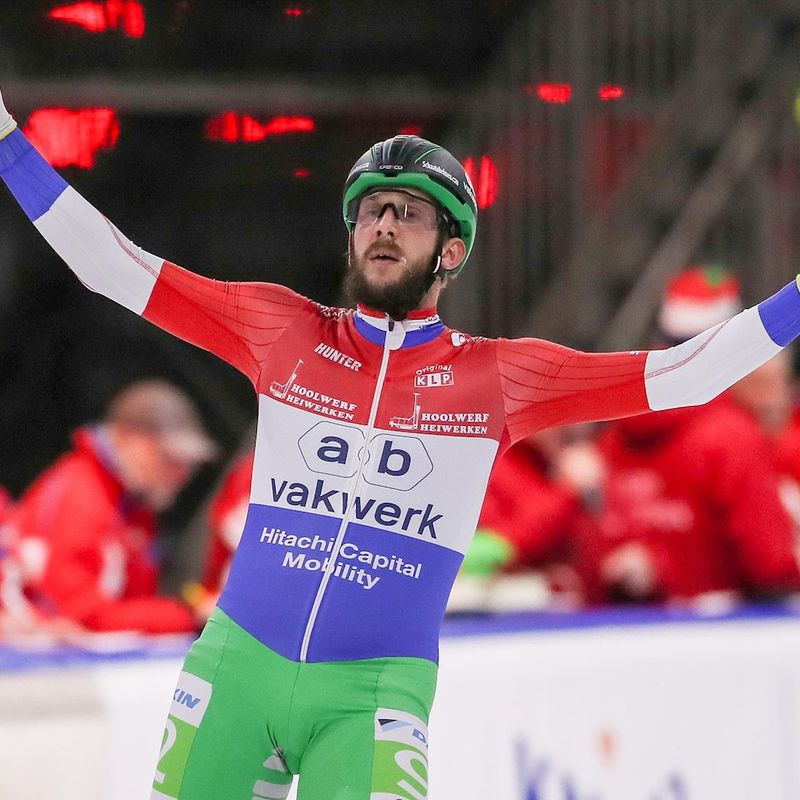 Gary Hekman in kampioenstrui de sterkste tijdens KPN Marathon Cup in ...