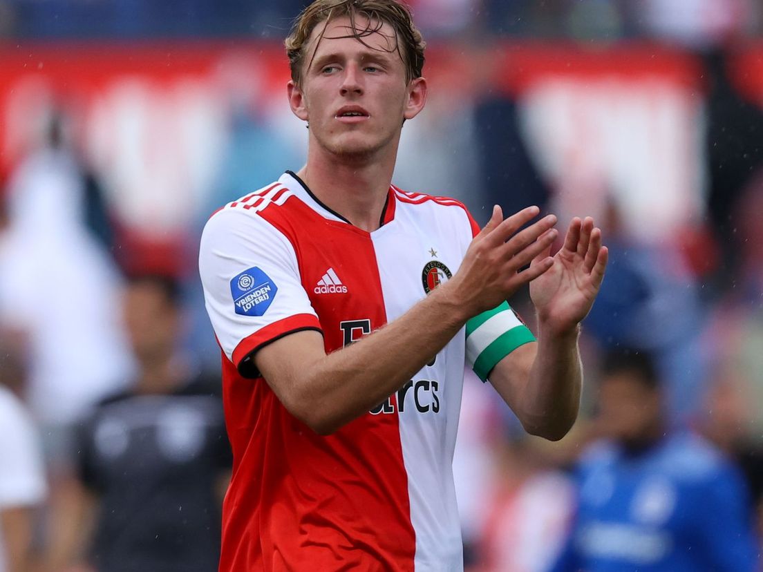 Wouter Burger focust zich op positie als centrale verdediger bij ...