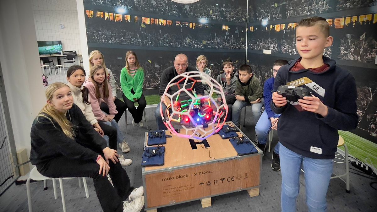 Leerlingen maken kennis met techniek in nieuw techlab in Assen - RTV Drenthe