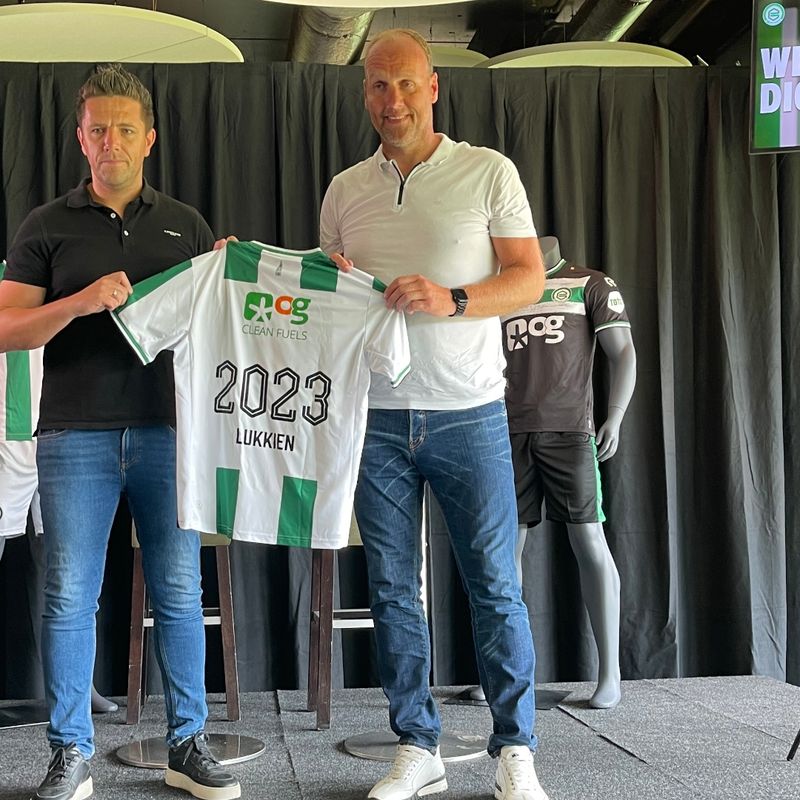 Dick Lukkien bij presentatie: 'Het moet weer over voetbal gaan bij 't ...