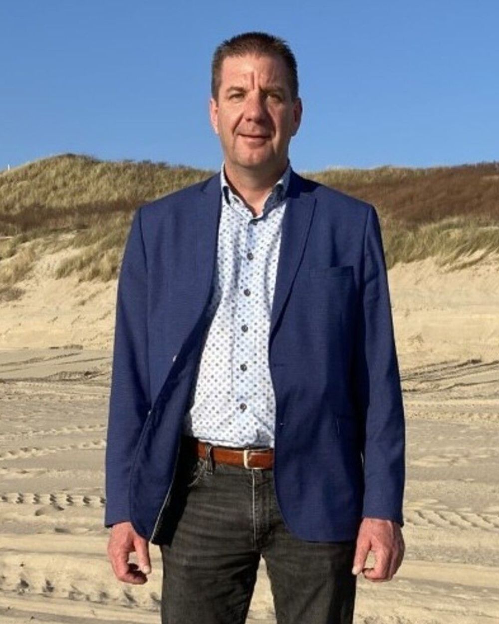 Veers raadslid Adri Roelse verlaat politiek - Omroep Zeeland