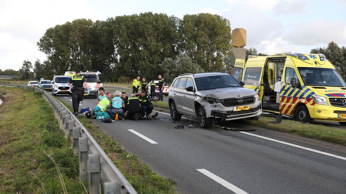 Motorrijder omgekomen bij ernstig ongeluk op N222 bij Honselersdijk - Omroep West