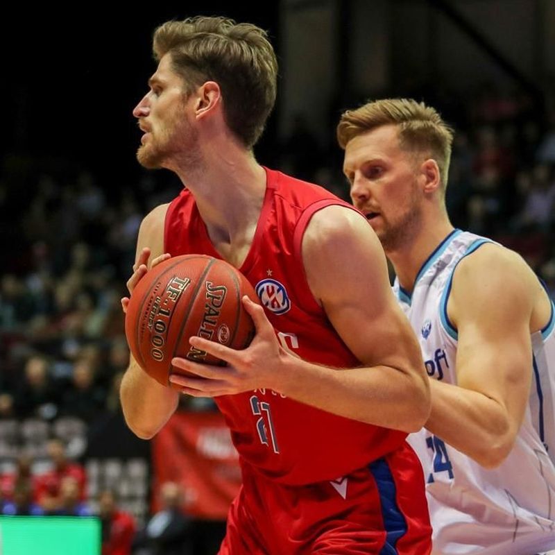Lees terug: Matt Williams Jr. schiet Donar in veilige haven vs Den ...