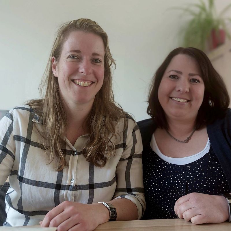 Esther en Michelle zoeken hun donorvader en het spoor leidt naar ...