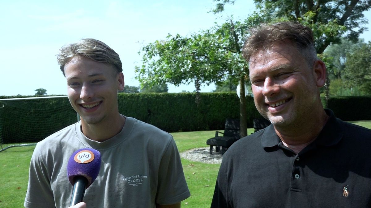 Hans van de Haar trots op zoon Jesse bij De Graafschap: 'Maar mijn ... Hans van de Haar trots op zoon Jesse bij De Graafschap: 'Maar mijn ...