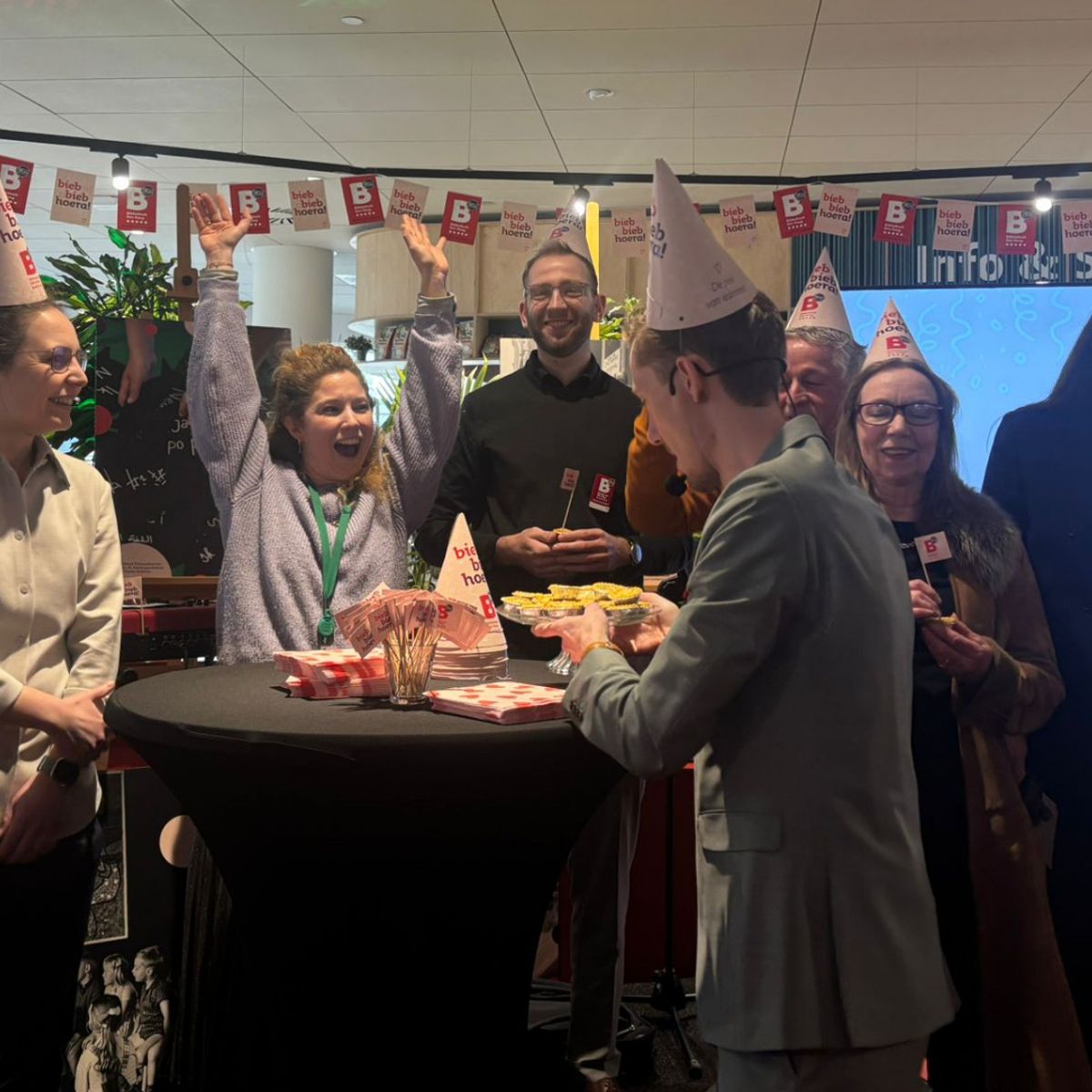 Bibliotheek Den Haag viert 120 jarig bestaan: 'We zijn er echt voor ...