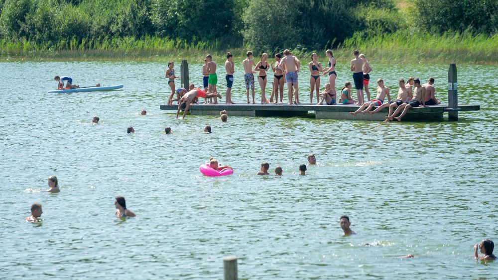 Hoge temperaturen in Drenthe • Evenementen nemen maatregelen - RTV Drenthe