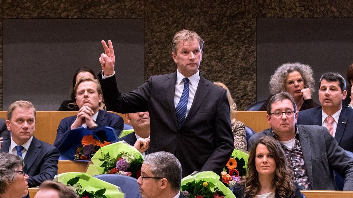 Maurits von Martels wil terugkeren in de Tweede Kamer namens ...