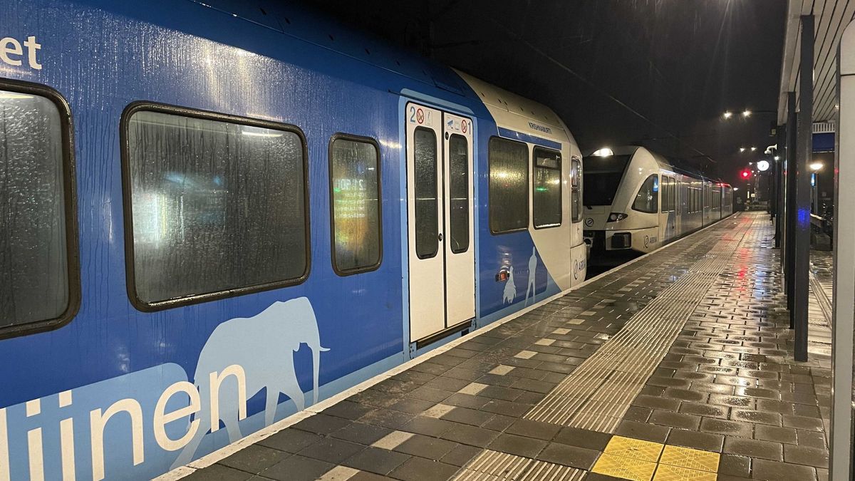 Openbaar vervoer in de regio staakt: 'Maak gebruik van ander vervoer ...