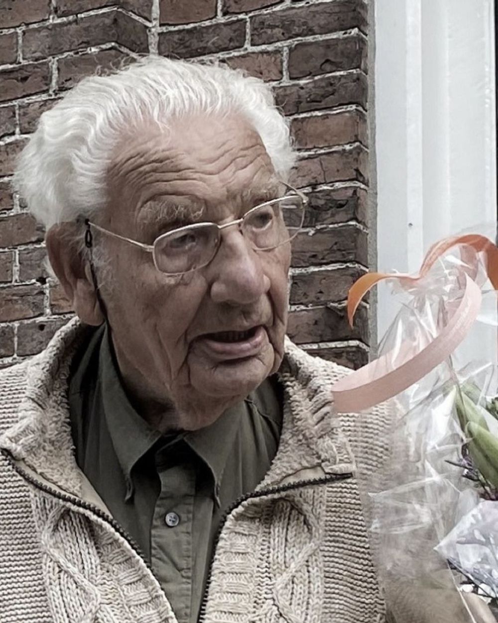Schilder en beeldhouwer Jentsje Popma op 100-jarige leeftijd overleden ...