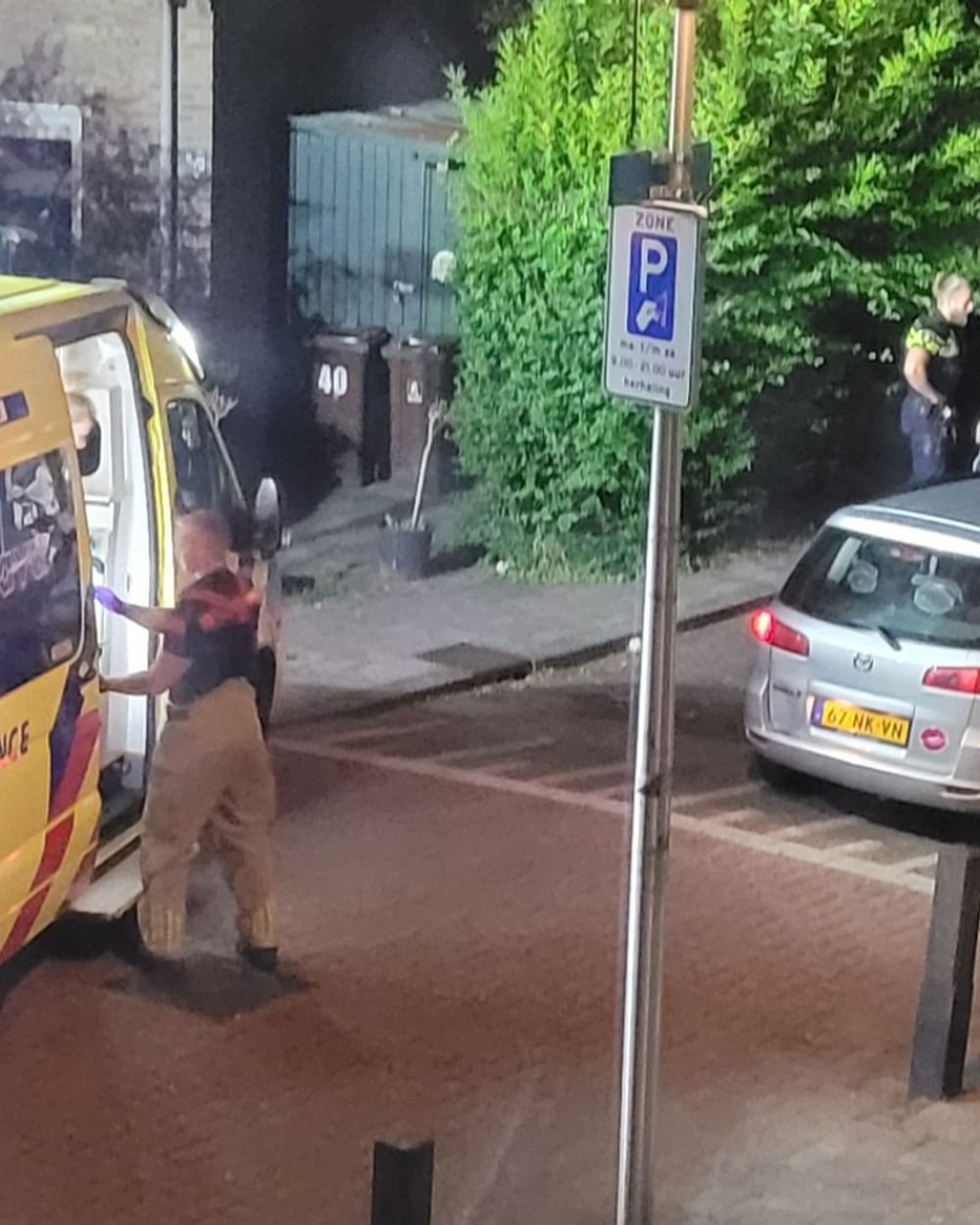 OM verdenkt 20-jarige man van doodslag na mishandeling Burgjeslaan, verdachte blijft vastzitten ...