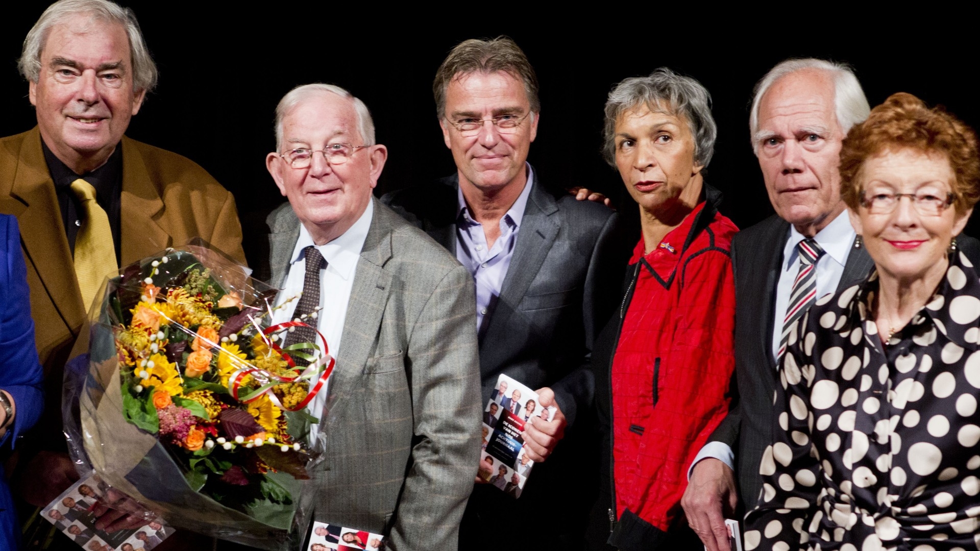 Harenaar maakt podcast over ouder worden: 'Ouderen begrijpen intrigeert ...