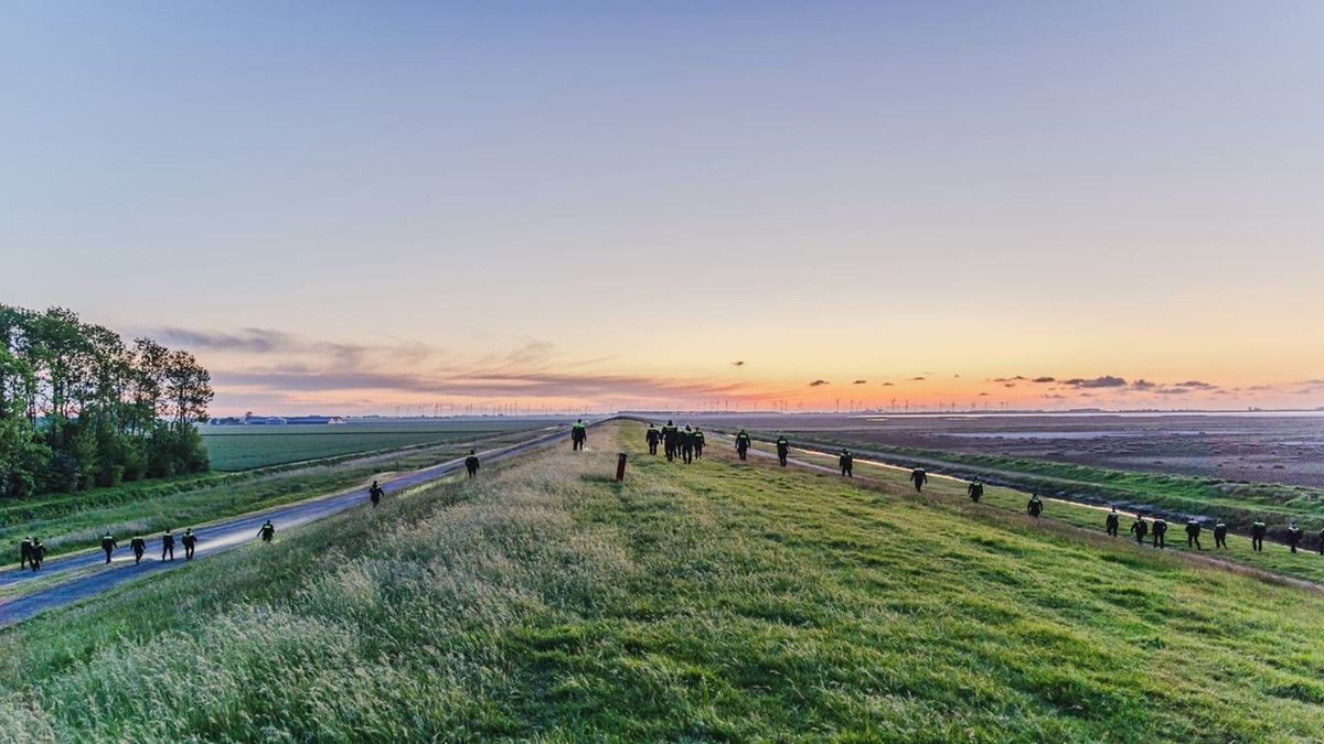 Zoektocht naar vermiste Jeffrey (10) en Emma (8) bij Finsterwolde hervat, vader verdacht van ...