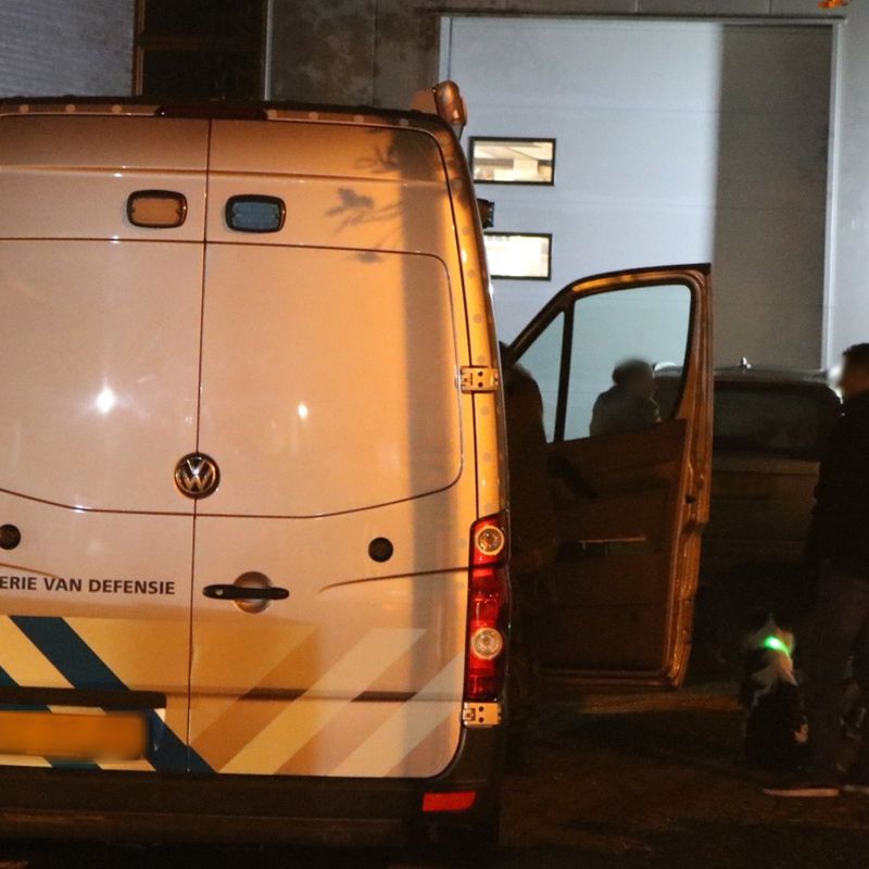 Explosieven Opruimingsdienst Defensie doet onderzoek in pand Sassenheim - Omroep West