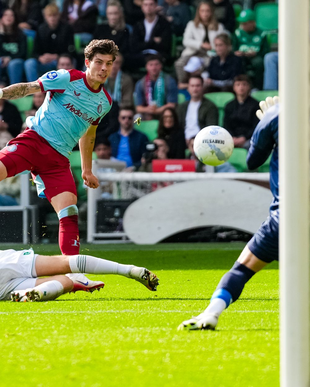 LEES TERUG: Feyenoord boekt moeizame zege op FC Groningen (0-1) - Rijnmond