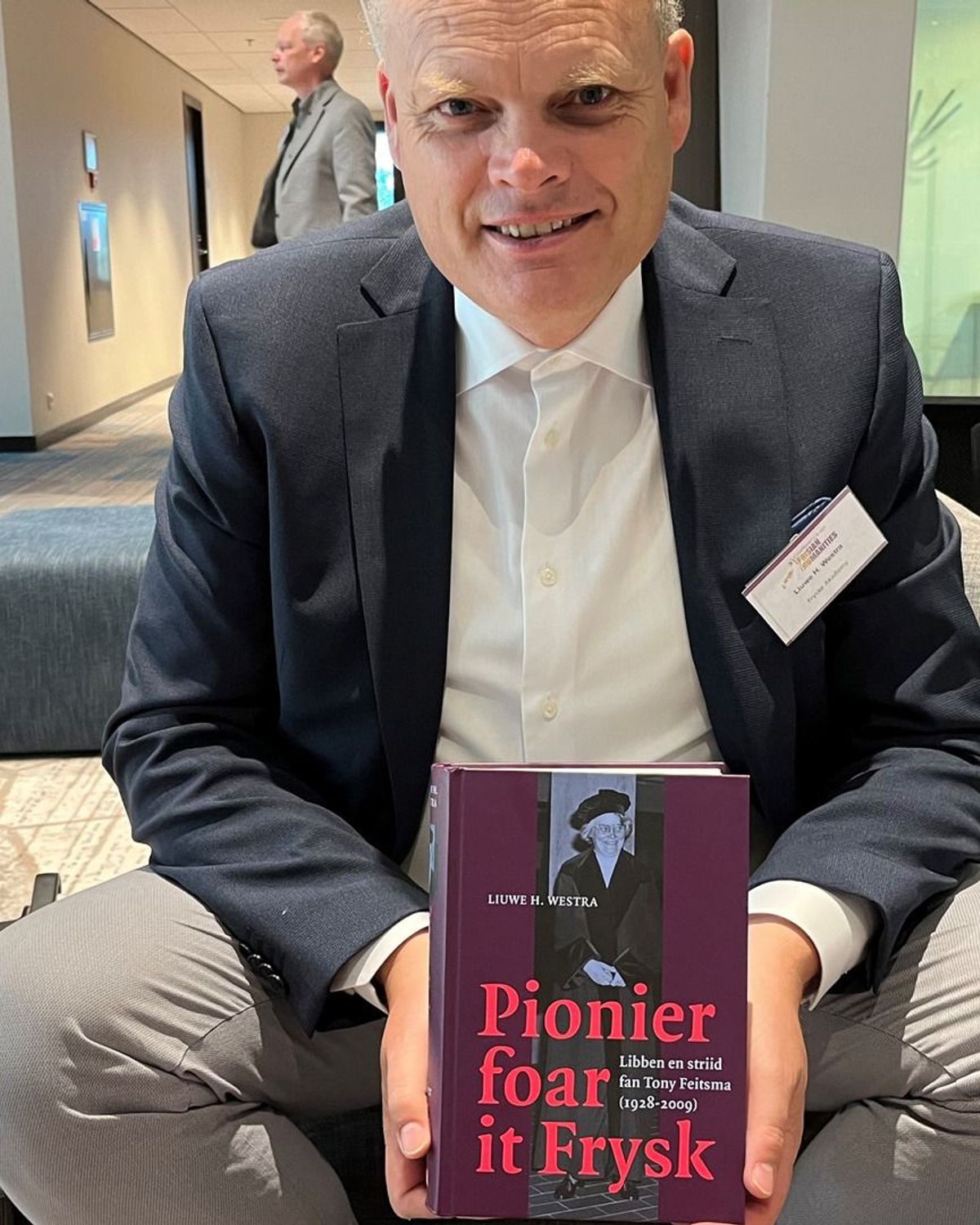 Feitsma-biografie op Frisian Humanities-conferentie gepresenteerd ...