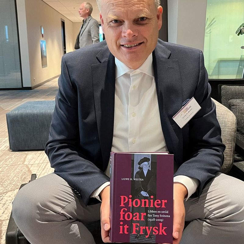 Feitsma-biografie op Frisian Humanities-conferentie gepresenteerd ...