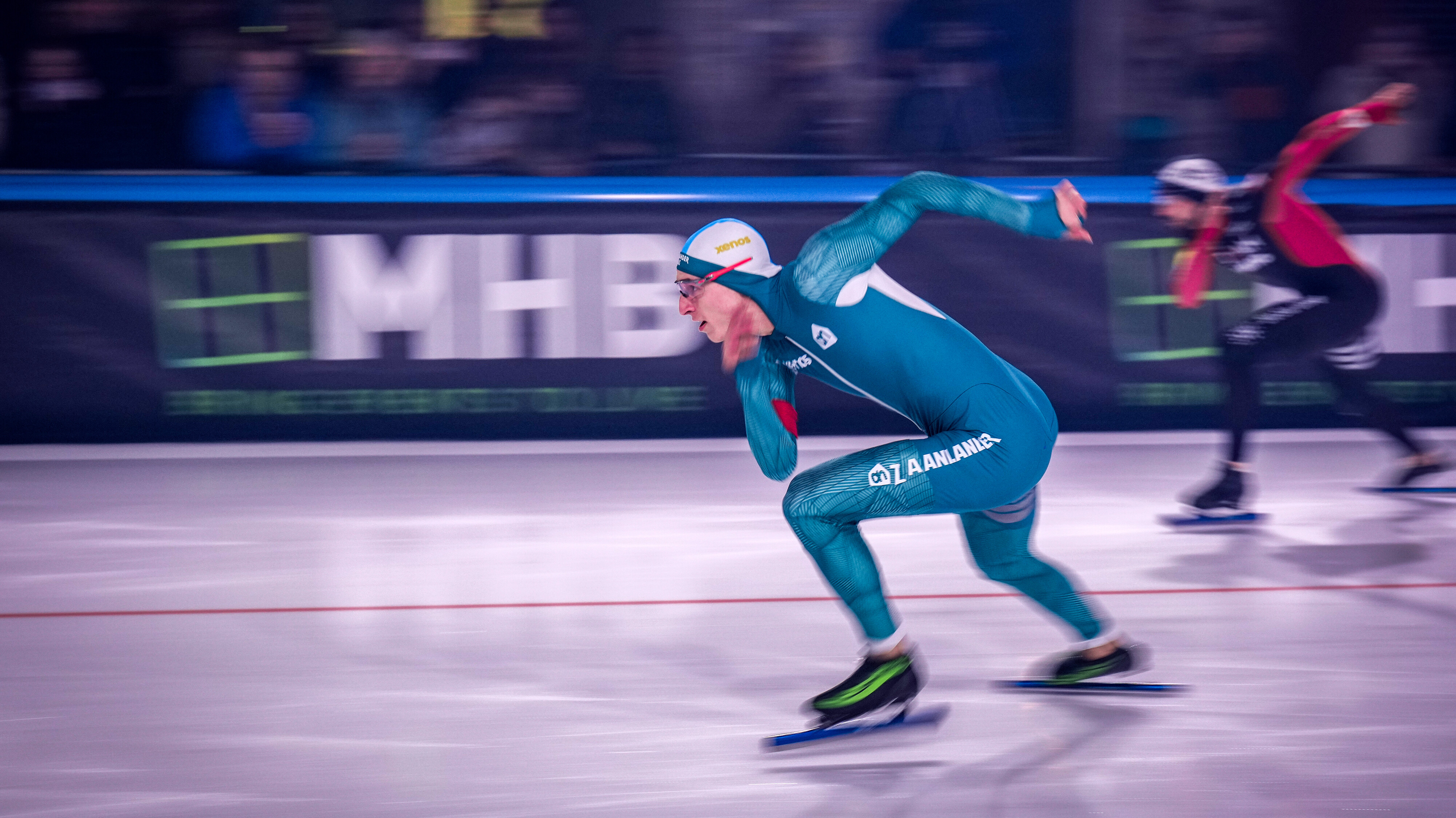 Jordan Stolz en Femke Kok maken 'een feestje' van Zilveren Bal - Omrop ...