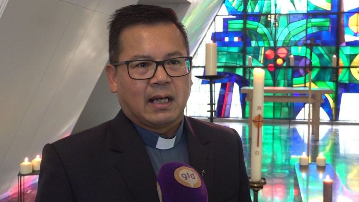 Pastoor Tuan heeft het moeilijk tijdens Allerzielen: 'Zie er tegenop ...