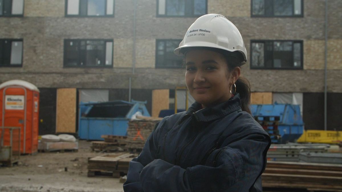 Elisa staat als vrouw haar mannetje in de bouw: 'Geen dag is hetzelfde ...
