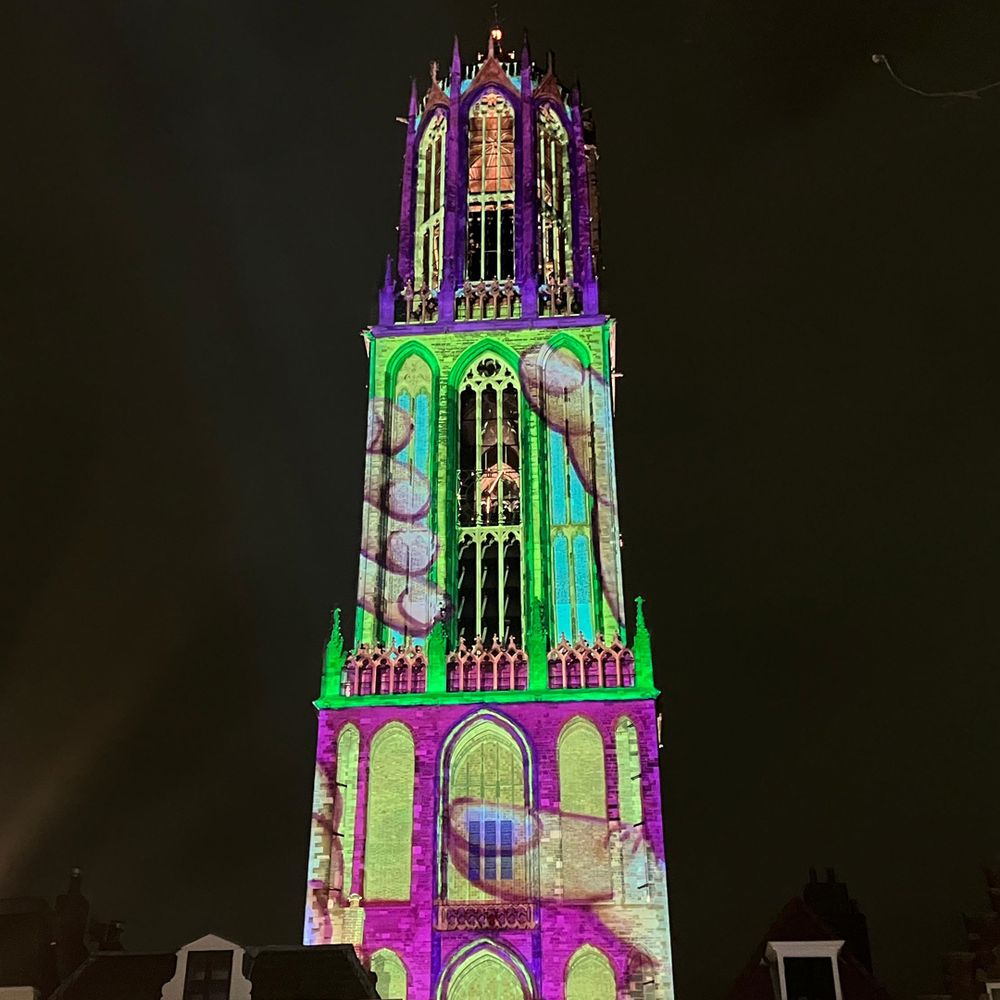 Kleur de Stad: Domtoren schittert met tekeningen van Utrechters - RTV ...