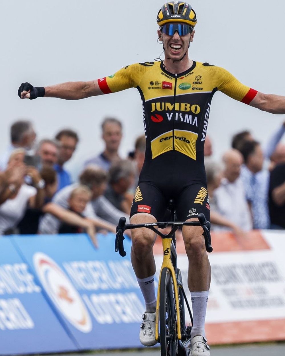 Pascal Eenkhoorn wint NK op de VAM-berg - RTV Drenthe