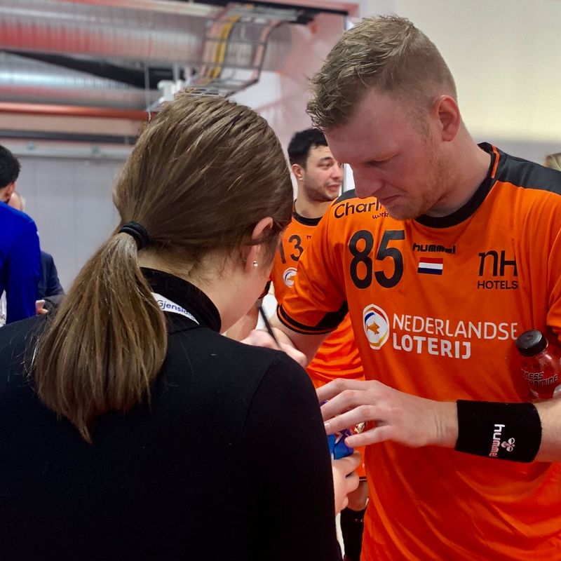 Remer neemt afscheid met twee EK-goals - RTV Drenthe