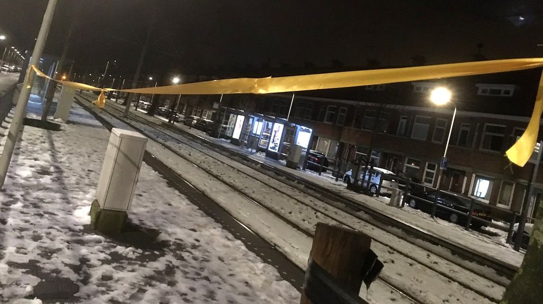 Groene en gele linten openen inschrijving Haags Jeugdlintje - Omroep West