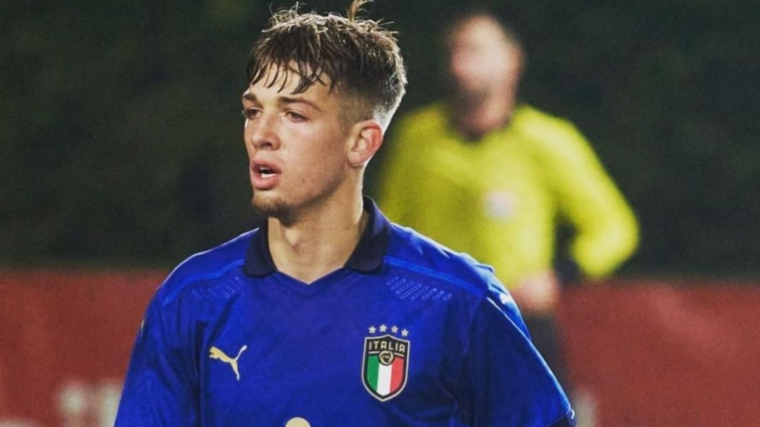 Op zoek naar de Italiaanse roots van Luciano Valente: 'Blauw staat me ...