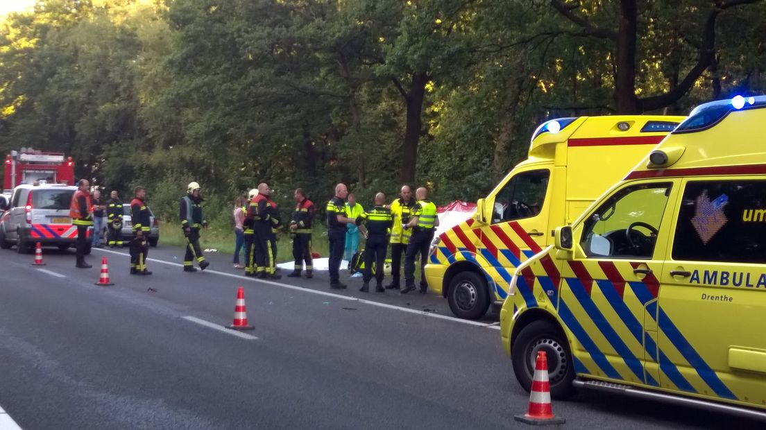 Politie tast nog in het duister over oorzaak van dodelijk ongeval op A28 bij Beilen - RTV Drenthe