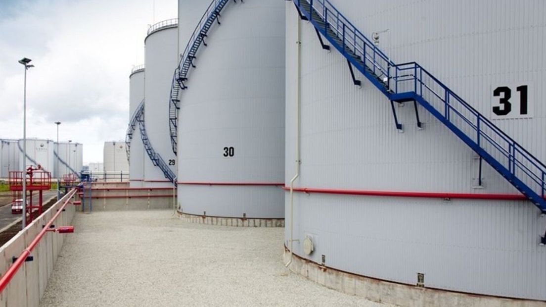 Vesta Terminals: cao-eis stakend personeel 'extreem' - Omroep Zeeland