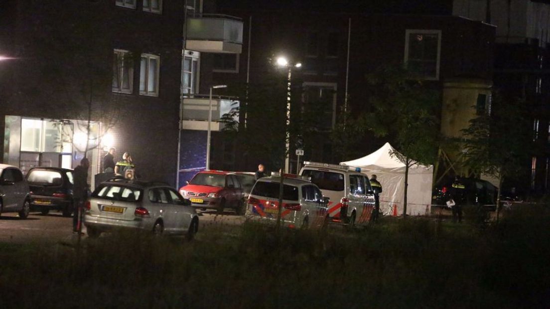 Verdachte dodelijke schietpartij Arnhem 2 weken langer vast - Omroep Gelderland